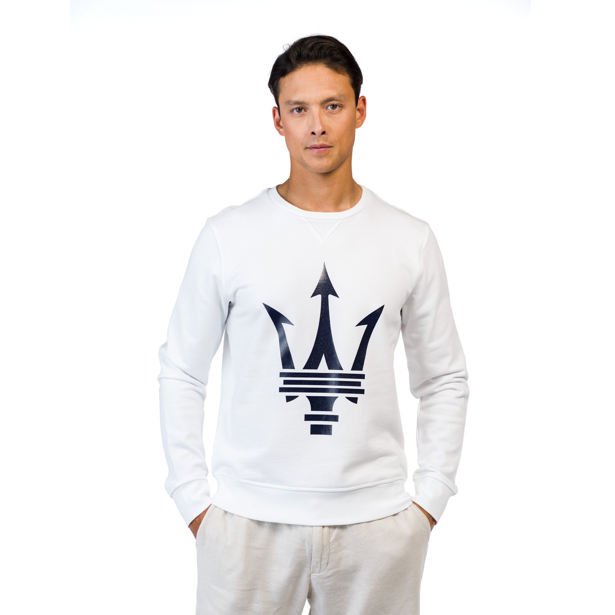 OUTDOOR LOOKS – Maserati Store